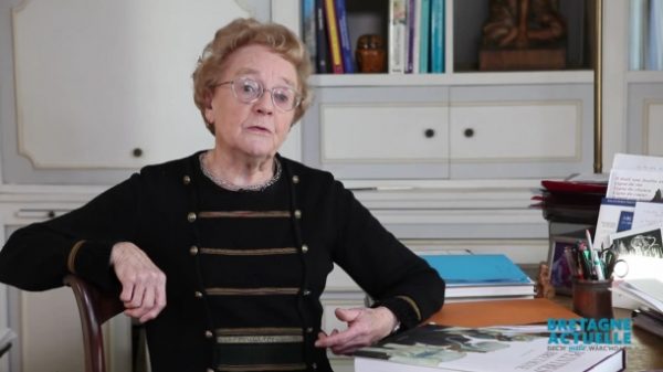 Denise DELOUCHE - Institut culturel de Bretagne